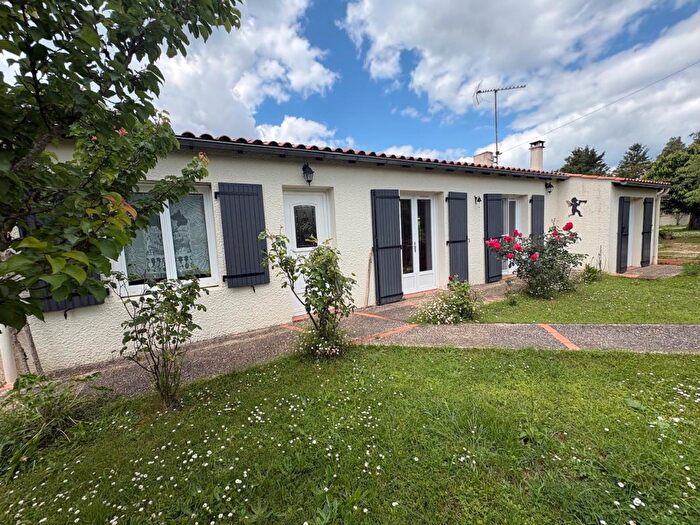 Maison 6 pièces à vendre - Thénac