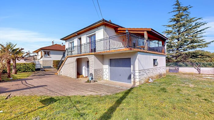 Maison à vendre - Anneyron - 4 pièces - 3 chambres