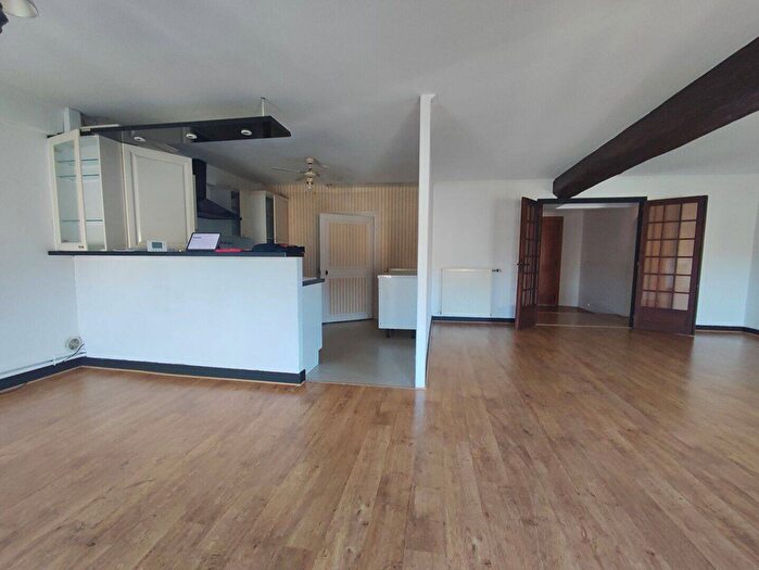 Appartement 4 pièces à Centre Ville, Tournus, à louer