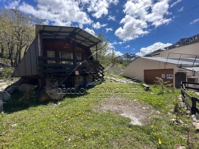 Maison 2 pièces à vendre à Isola