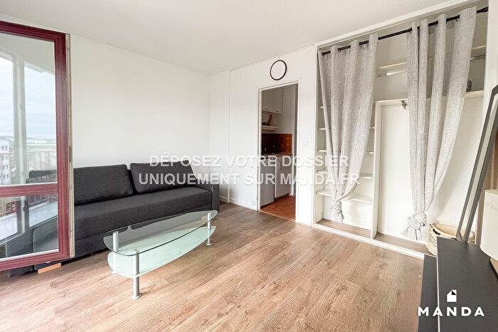 Rosny-sous-Bois, Centre-ville - Appartement 1 pièce à louer