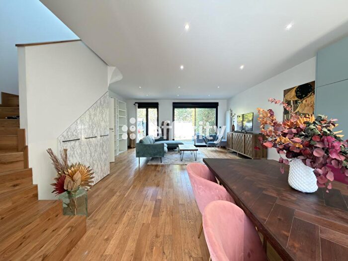 Maison 5 pièces à Noisy-le-Grand, Sud, à vendre