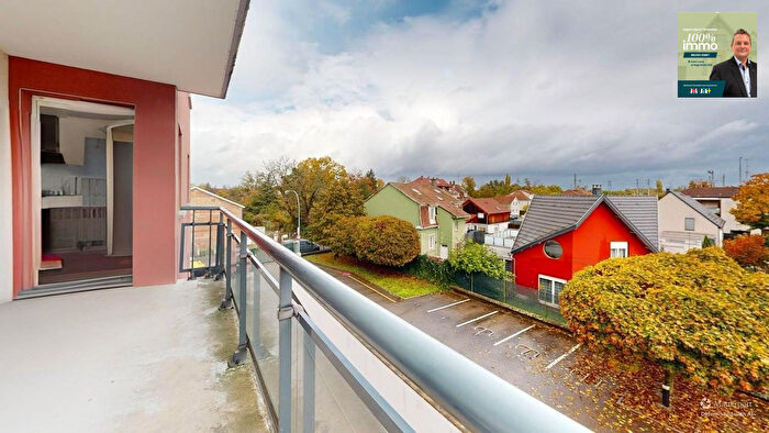 Appartement à vendre - Riedisheim - 4 pièces - 2 chambres