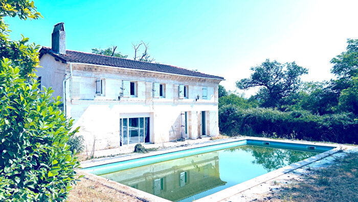 Maison à vendre - Lagorce - 6 pièces - 4 chambres