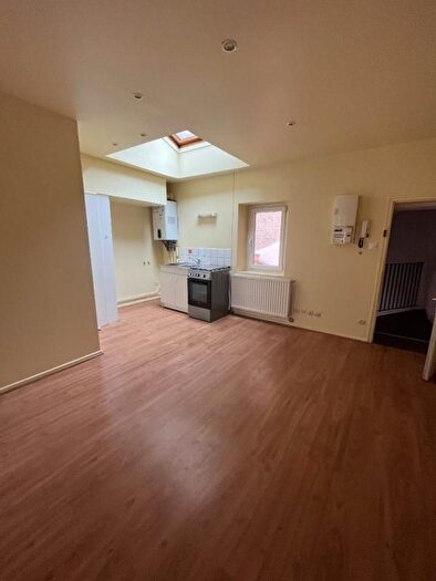 Appartement à louer - Nancy, Centre-ville, Charles III - 1 pièce