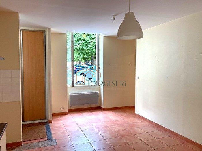Bourges, Centre-ville, Charlet, Lahitolle, Pignoux, Sembat - Appartement 2 pièces à louer