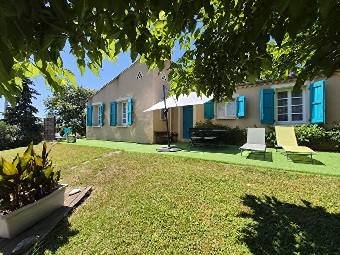 Fénols - Maison 7 pièces à vendre