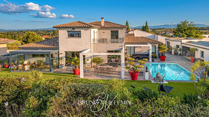 Maison à vendre - Narbonne, Bourg - 8 pièces - 5 chambres