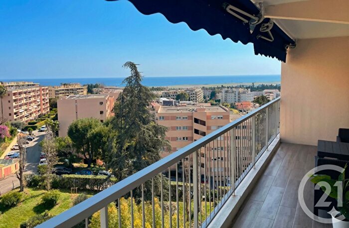 Appartement à vendre - Nice, Corniche Fleurie - 4 pièces - 3 chambres