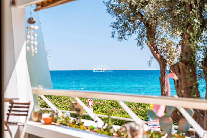 Appartement à vendre - Villeneuve-Loubet, Plage - 2 pièces - 1 chambre