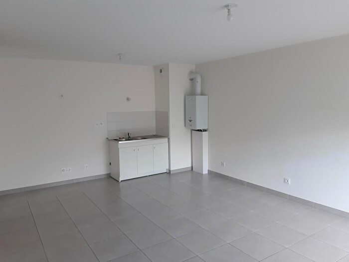 Vaulx-en-Velin, Vaulx en Velin Sud - Appartement 2 pièces à louer