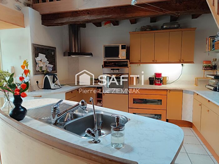 Maison à vendre - Meslay-du-Maine - 7 pièces - 5 chambres