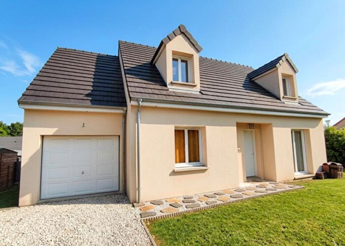 Maison 6 pièces à vendre à Montainville