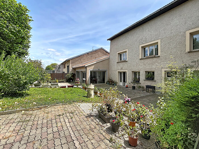 Maison 9 pièces à vendre à Euville