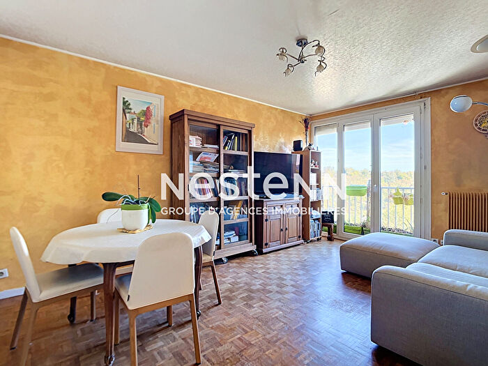 Sathonay-Camp - Appartement 3 pièces à vendre