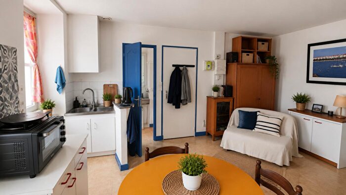 Appartement 1 pièce à Brest, Saint-Marc, Kérampéré, à vendre