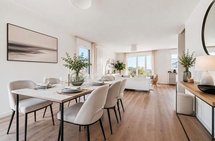 Appartement 4 pièces à vendre - Le Mesnil-Esnard