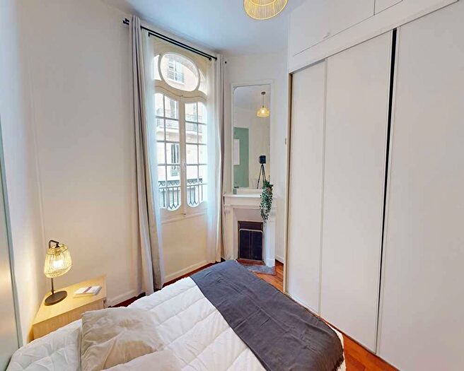 Appartement 4 pièces à La Fourche-Guy Môquet, Paris 17ème arrondissement, à louer