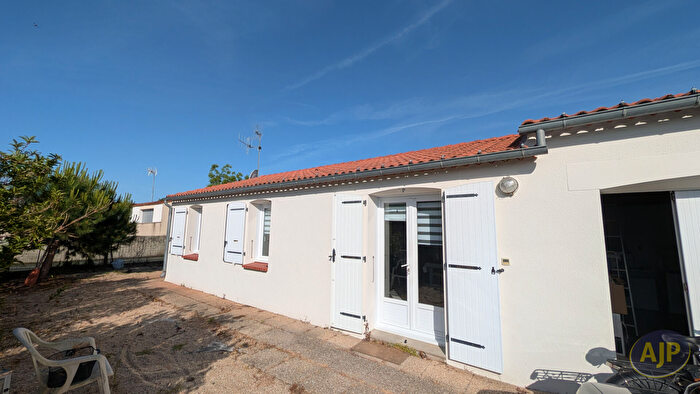 LAiguillon-sur-Mer - Maison 4 pièces à vendre