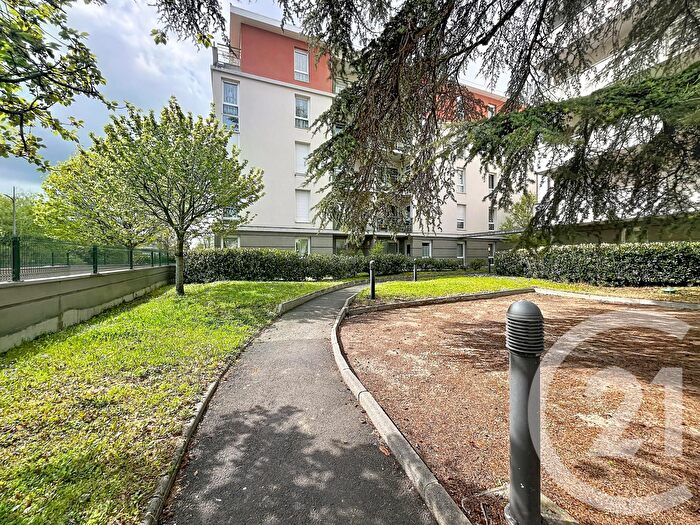 Appartement à vendre - Riom, Gare, Dagneaux, Moulin dEau, Planchepaleuil, Le Marais - 2 pièces - 1 chambre