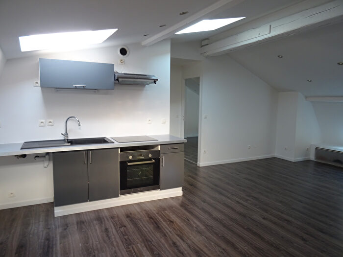 Appartement à louer - Nancy, Centre-ville, Charles III - 2 pièces - 1 chambre