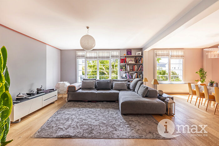 Appartement à vendre - Asnières-sur-Seine, Bécon, Bourguignons - 5 pièces - 3 chambres