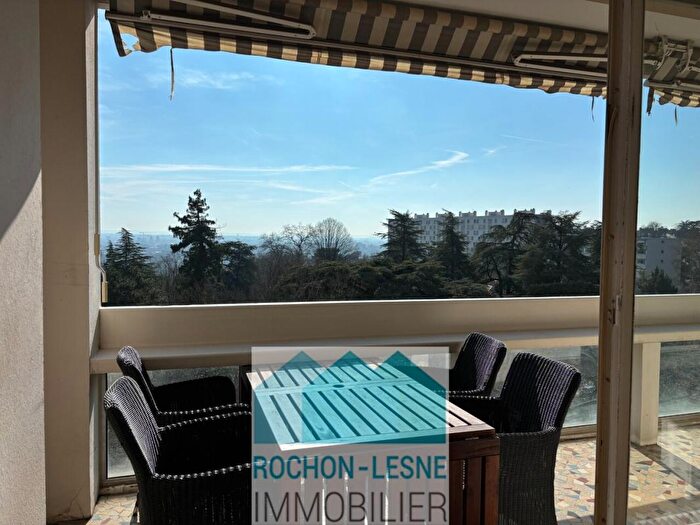 Appartement à louer - Caluire-et-Cuire, Montessuy - 4 pièces - 2 chambres