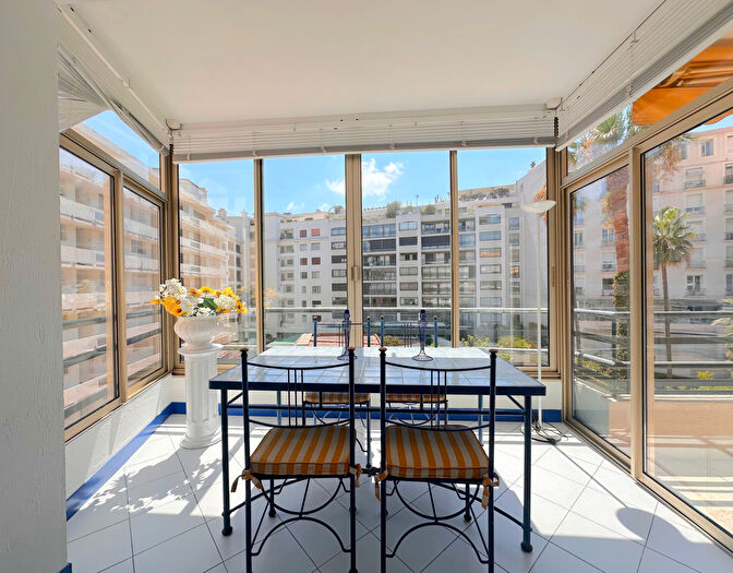 Appartement 2 pièces à vendre - Cannes, Pointe Croisette