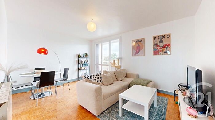 Appartement à vendre - BayonneBayonaBaiona, Centre-ville, Hôtel de Ville - 4 pièces - 3 chambres