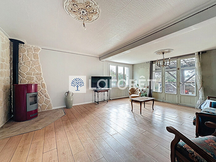 Maison à vendre - Châtillon-sur-Thouet - 4 pièces - 3 chambres