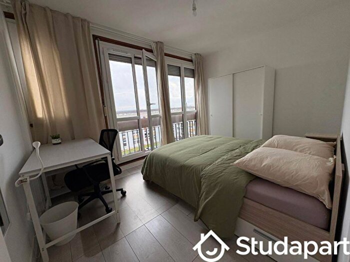Espoir et Avenir-Le Nautilus-Colvert-Berlioz-Amiens Nord Ouest - Appartement 1 pièce à louer