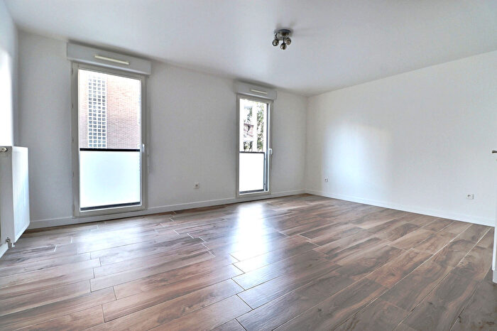 Aubervilliers, Landy-Plaine, Marcreus, Pressensé : Appartement 1 pièce à vendre