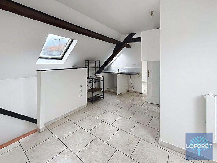 Appartement à louer - Valenciennes, Faubourg Sainte-Catherine, Faubourg de Paris, Le Vignoble - 1 pièce - 1 chambre