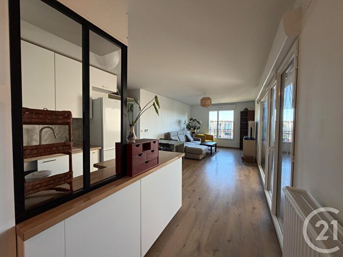 Appartement 3 pièces à Bègles, Birambits, à louer