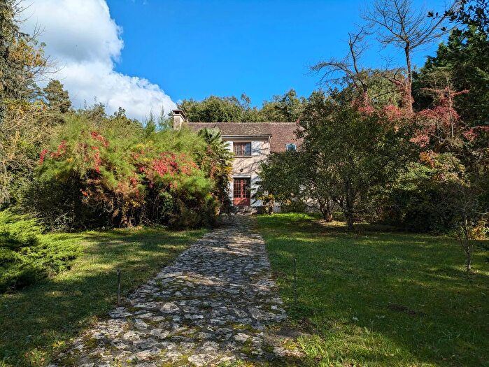Maison 7 pièces à vendre à Poligny