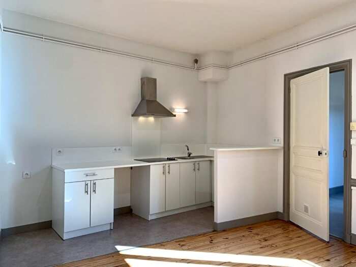 Appartement 3 pièces à louer - Roanne, Gare