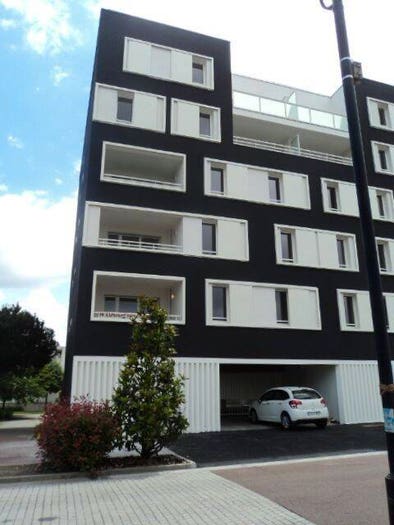 Appartement 2 pièces à louer à Cenon