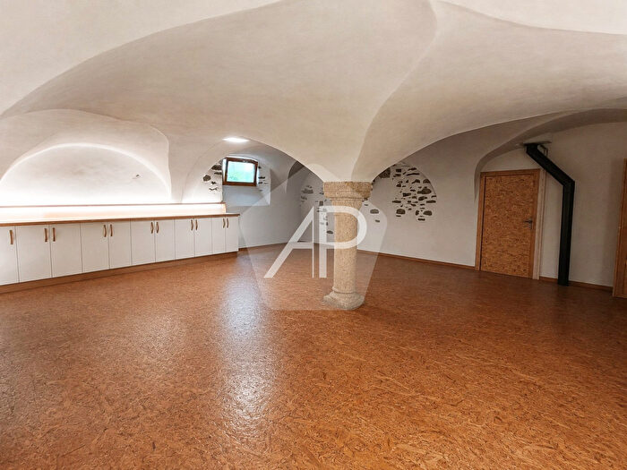 Puy-Saint-Pierre : Maison 6 pièces à vendre