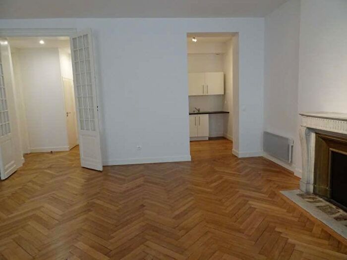 Appartement à louer - Bordeaux, Chartrons, Paul Doumer - 3 pièces - 2 chambres