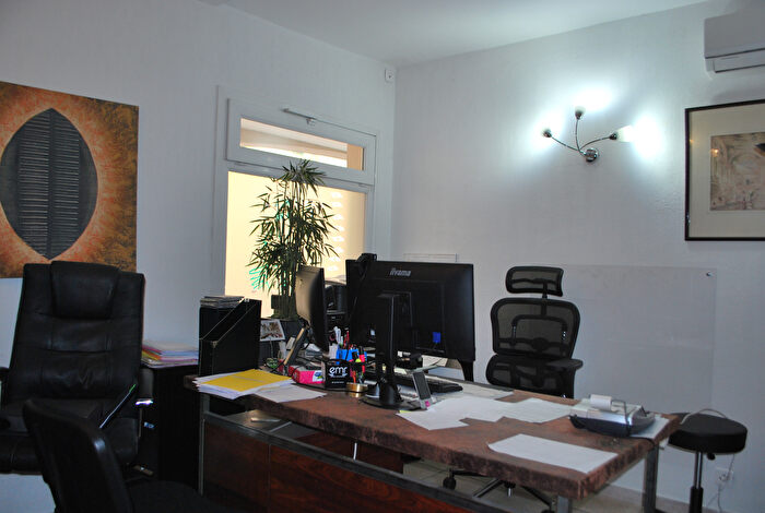 Appartement à vendre - Salernes - 2 pièces - 2 chambres