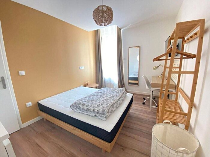 Appartement à louer - Wazemmes, Lille - 8 pièces - 7 chambres