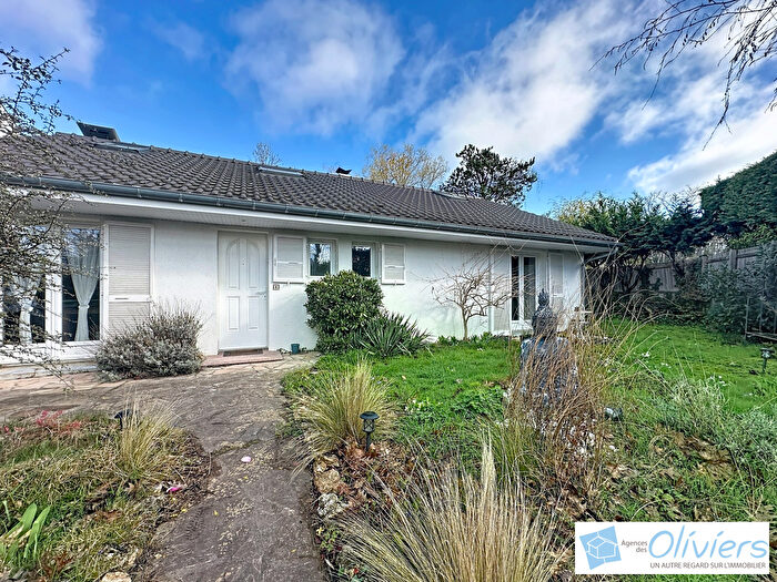 Maison à vendre - Cernay-la-Ville - 6 pièces - 3 chambres