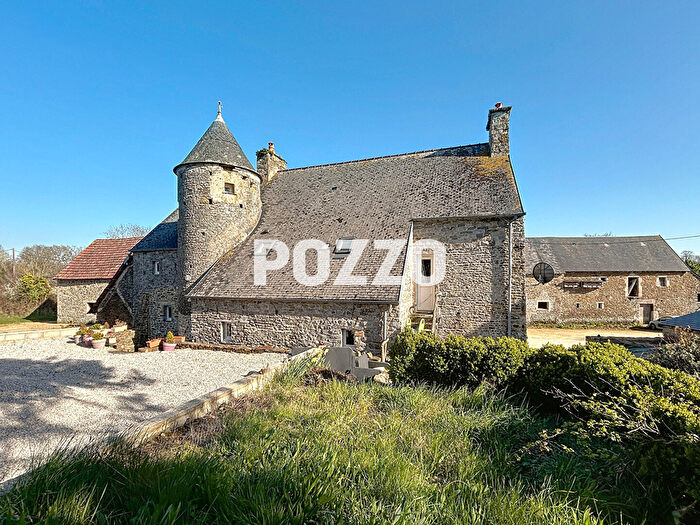 Canville-la-Rocque - Maison 9 pièces à vendre
