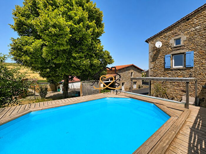 Maison 6 pièces à vendre à Glaine-Montaigut