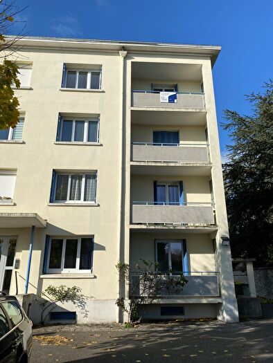 Appartement à vendre - Romans-sur-Isère - 4 pièces - 2 chambres