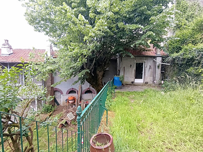 Maison à vendre - Tulle, Centre-ville - 2 pièces - 1 chambre