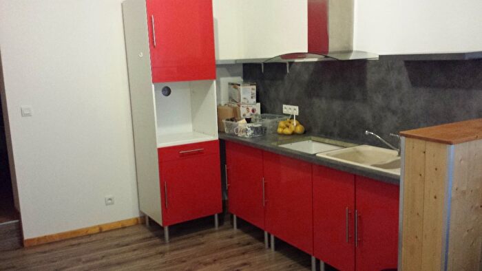 Appartement à louer - Dieulefit - 3 pièces - 2 chambres