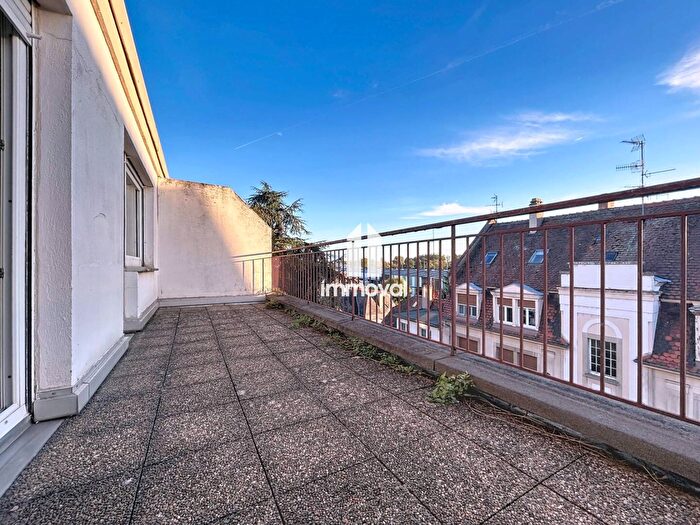 Appartement à louer - Neudorf Ouest Centre, Strasbourg - 2 pièces - 1 chambre