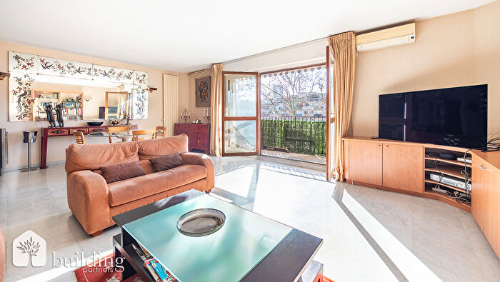 Neuilly-sur-Seine, Parc de Neuilly - Appartement 4 pièces à vendre