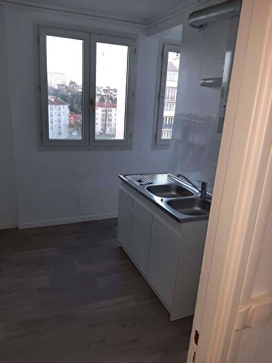 Appartement à louer - Gambetta, Chatou - 3 pièces - 2 chambres